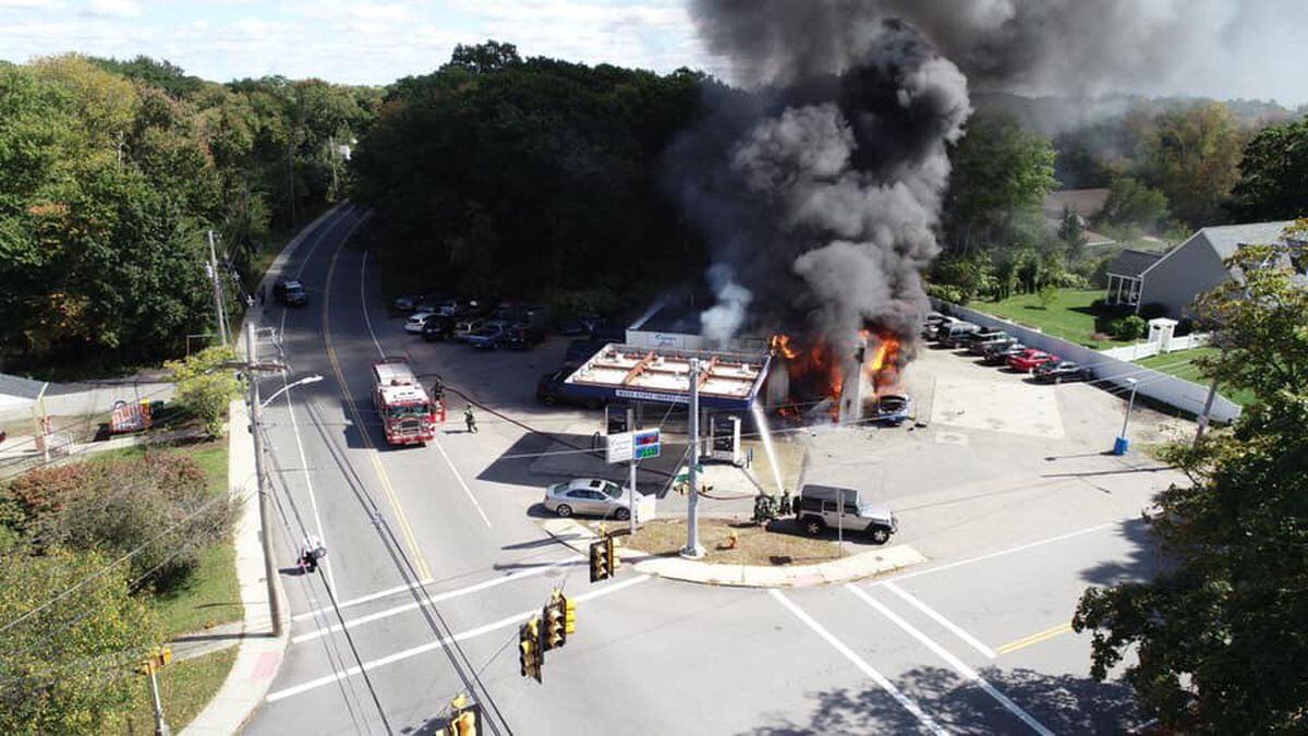 Mechanic severely burned in fire at Mansfield gas station has died