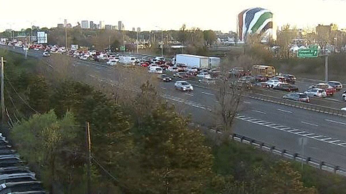 Wrong-way driver causes multi-vehicle crash on I-93 in Boston