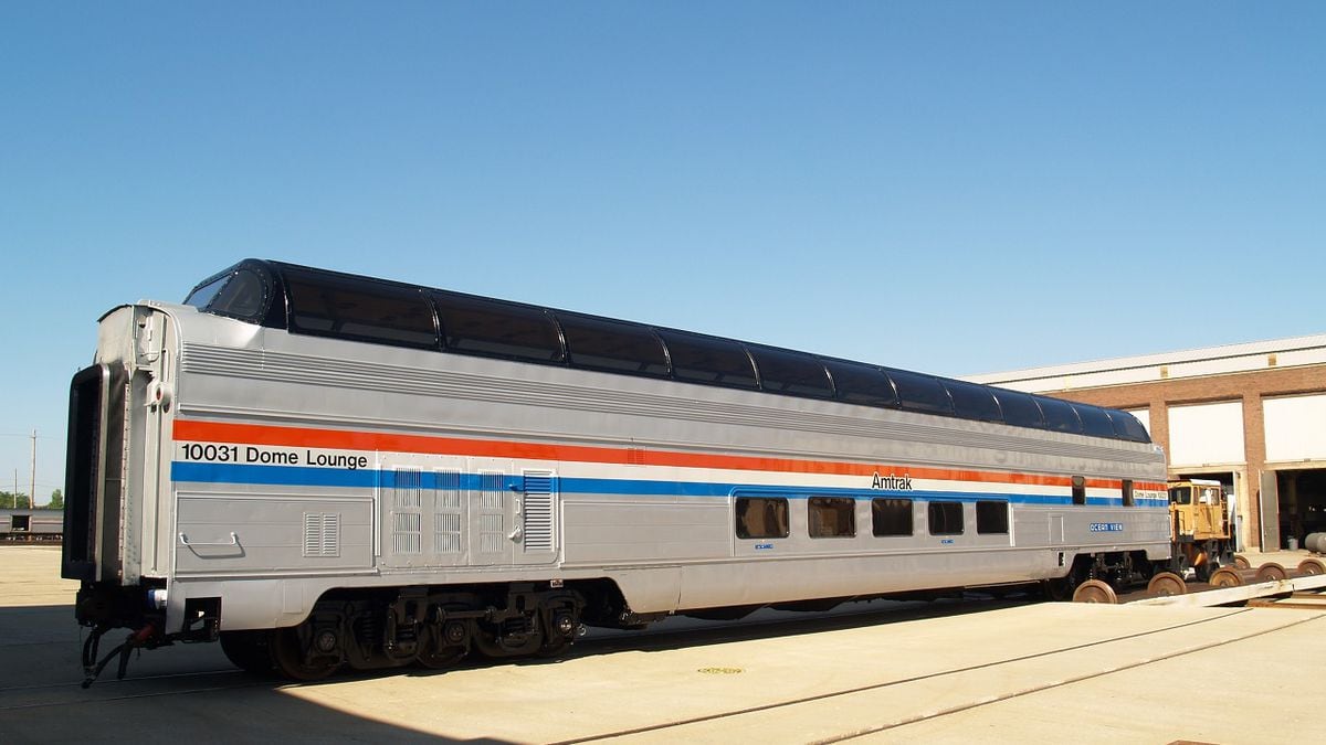 Amtrak brings back 1955 dome rail car to Downeaster train