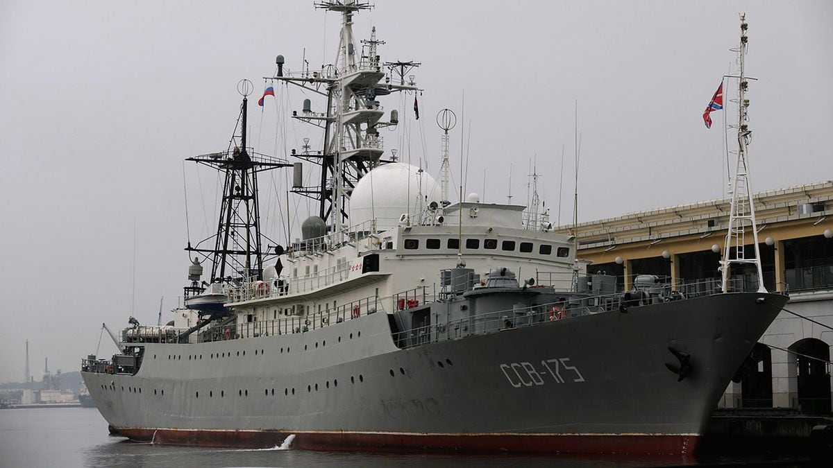 Russian spy ship spotted 100 miles off U.S. east coast