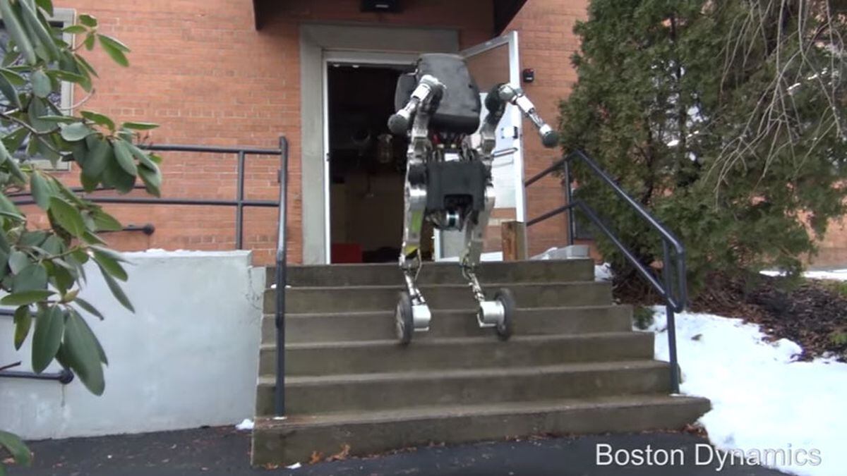 New Boston Dynamics robot on wheels can jump, use stairs